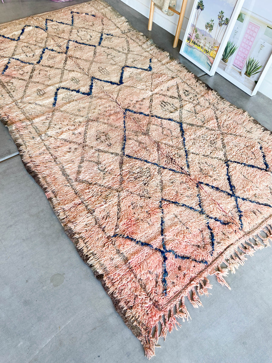 The Robot Stole My Sandwich Vintage Berber Rug – SOUKi RATHMAN